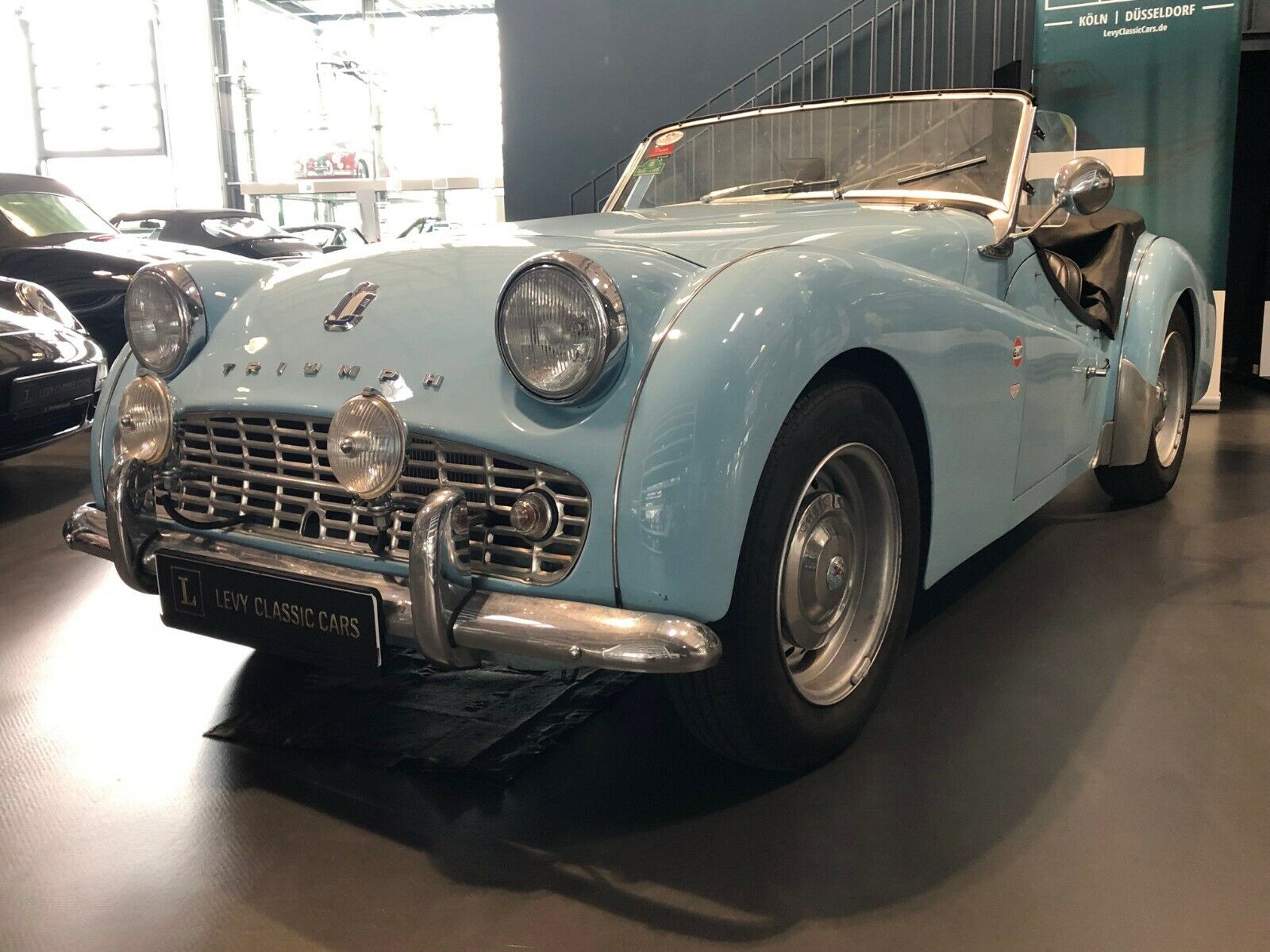 Levy Classic Cars