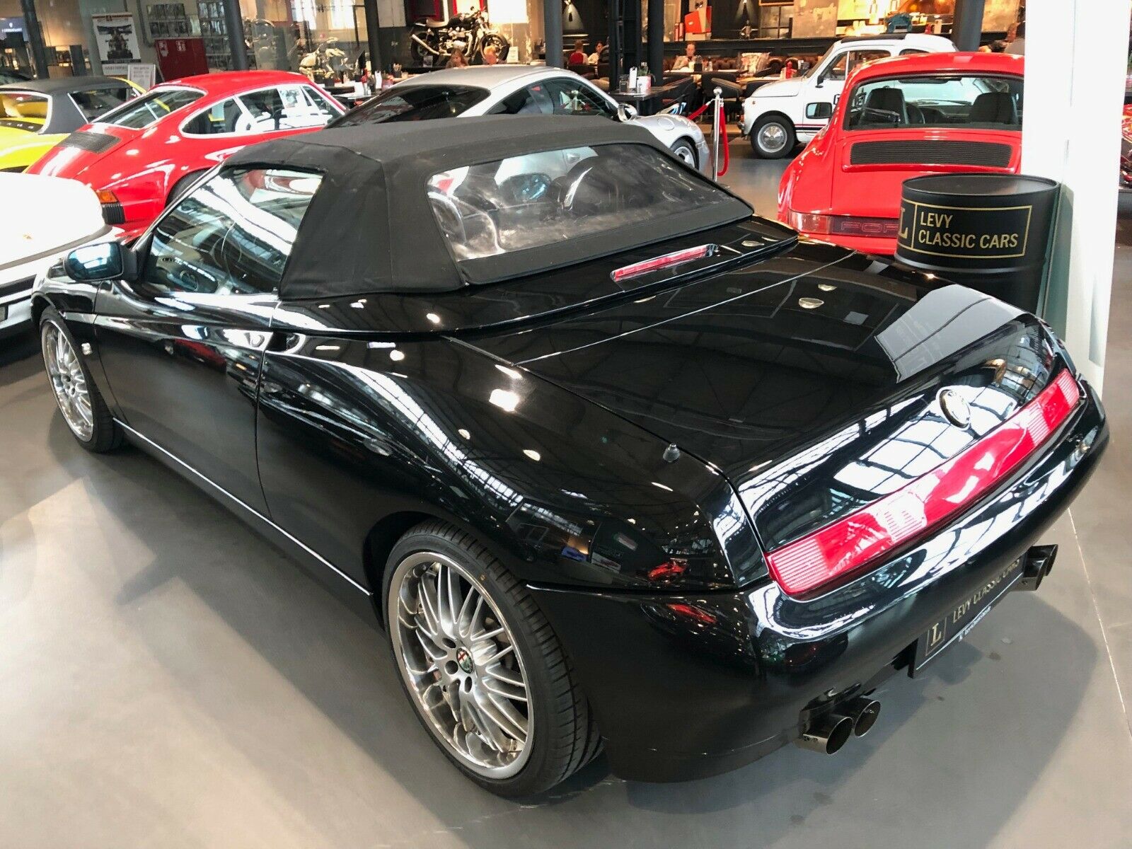 CC59056-33 - Levy Classic Cars