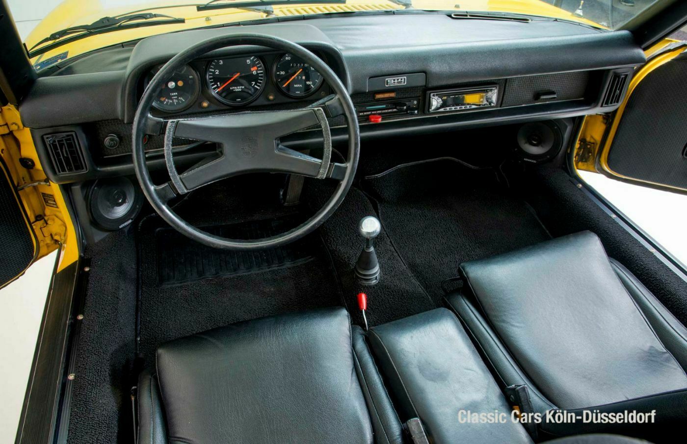 CC91086-10 - Levy Classic Cars